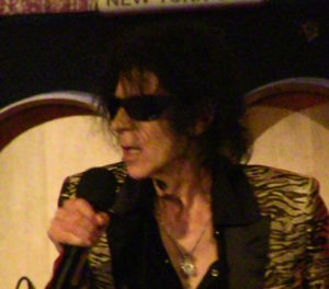 Peter Wolf Brings A Cure For Loneliness To City Winery - Hollandude