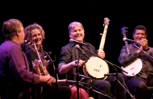 Bela Fleck Leads Banjo Roundtable At Symphony Space - Hollandude